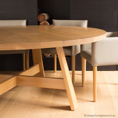 Flynn dining table by Jardan - Design Consigned